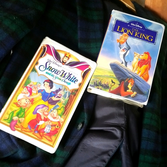 Media | Lot 2 Walt Disney Vhs Tapes Lion King Snow White | Poshmark